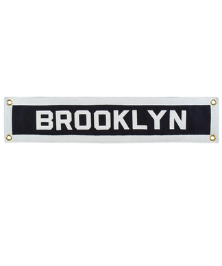 Personalized Word Banner – Oxford Pennant